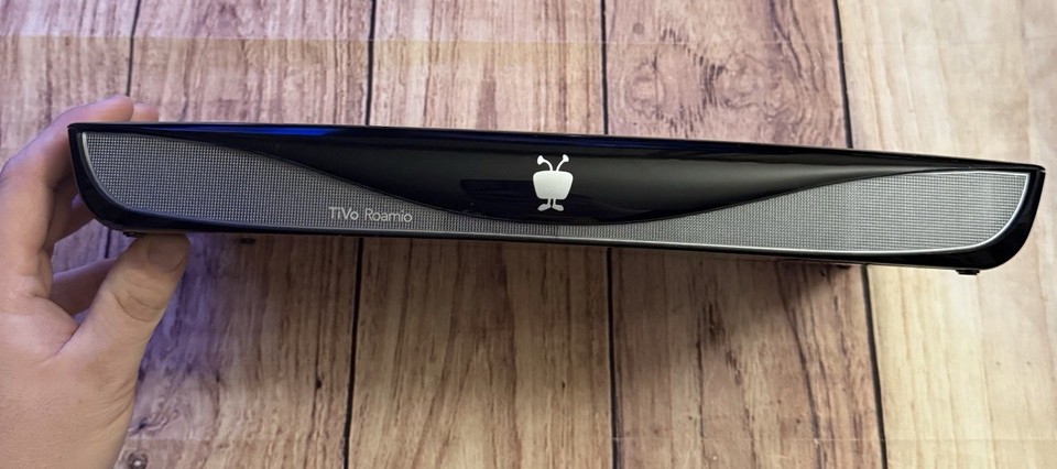 TiVo Roamio Series5 - TCD846500 HD DVR Cable Antenna Multimedia Hub ...