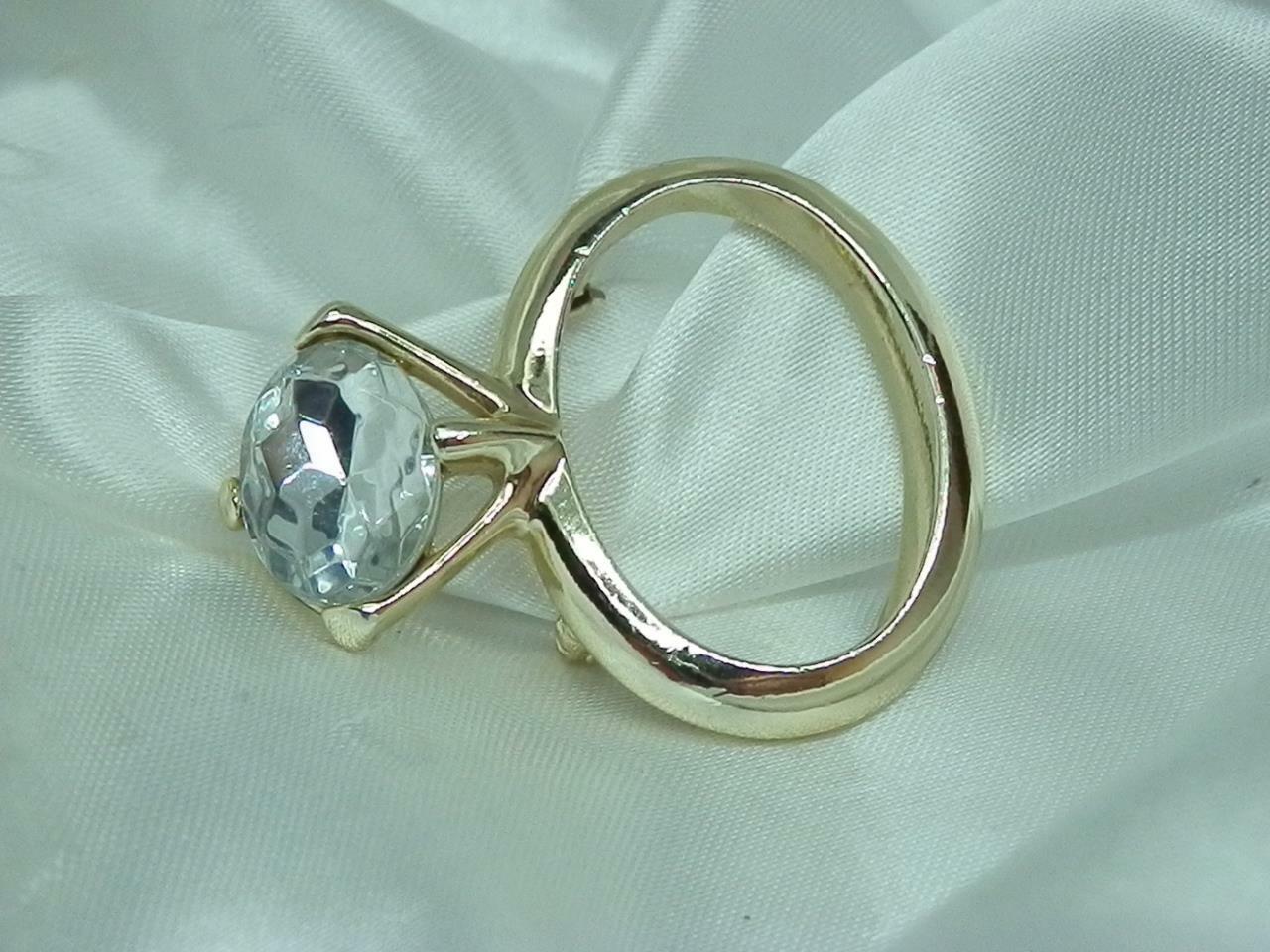 Vintage 80s Modernist Engagement Ring Ice Rhinestone … - Gem