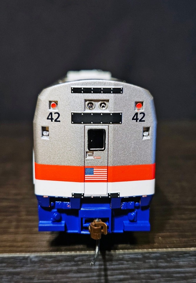 ATHEARN GE P42DC AMTRAK #42 VETERANS HO SCALE DC ONLY LIMITED EDITION ...