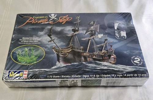 Revell Caribbean Pirate Ship Plastic Model Kit 1:72 BRAND NEW Complete ...