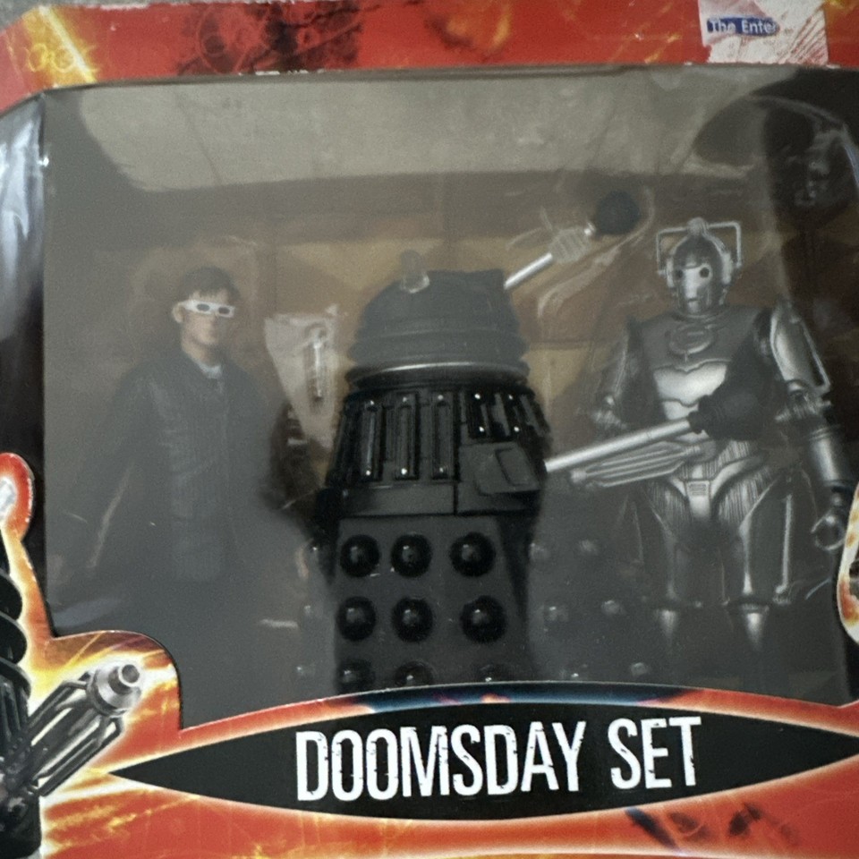 BBC Doctor Dr. Who Doomsday Set - Doctor, Dalek & Cyberman Action ...