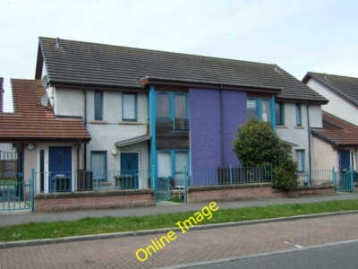 Photo 6x4 Houses on Hay Avenue, Niddrie Mains Edinburgh c2012 | eBay UK