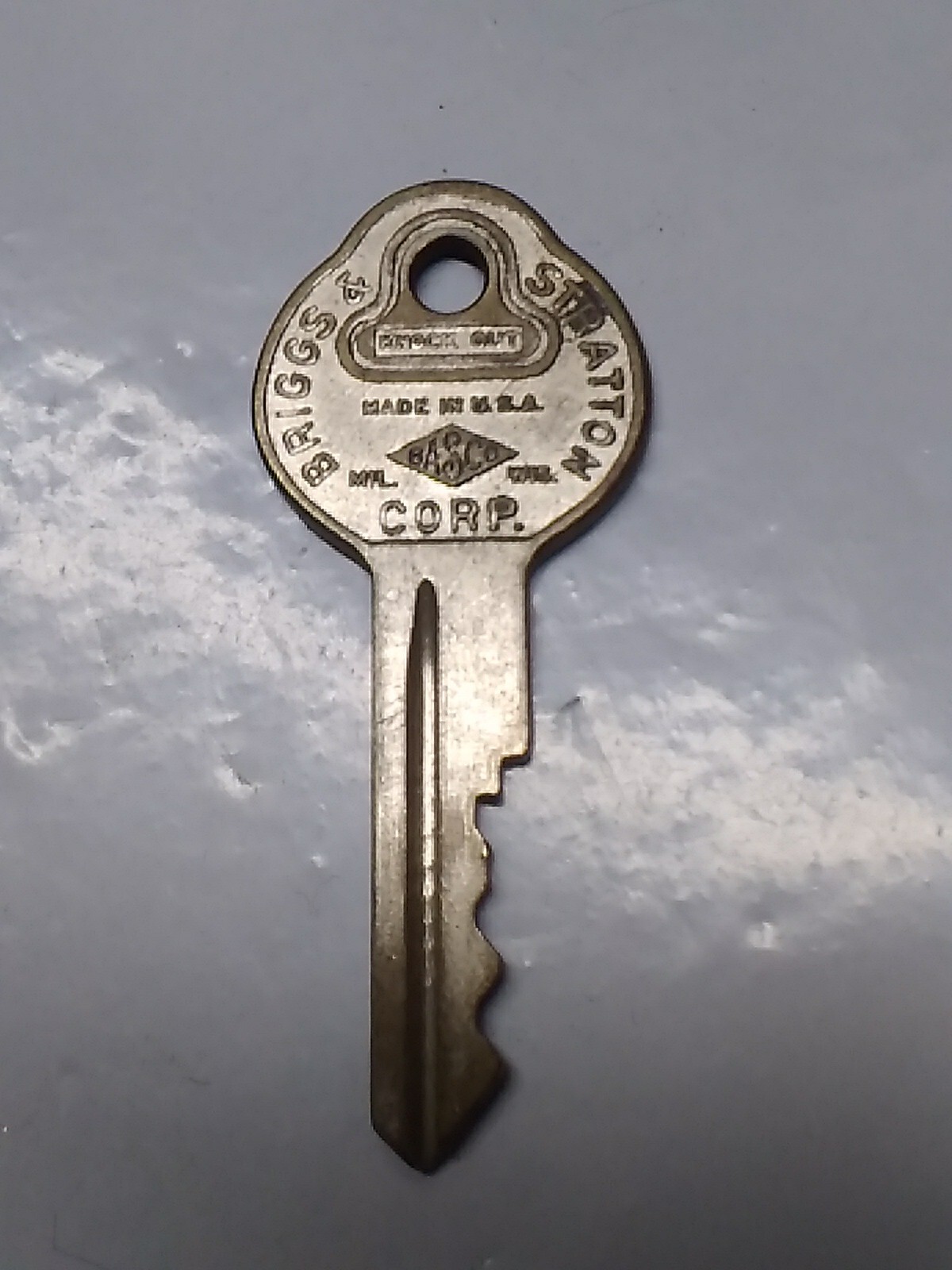 GM MOTOR Co. # 9170 BASCO BRIGGS STRATTON AUTOMOBILE CAR Lock Key USA ...