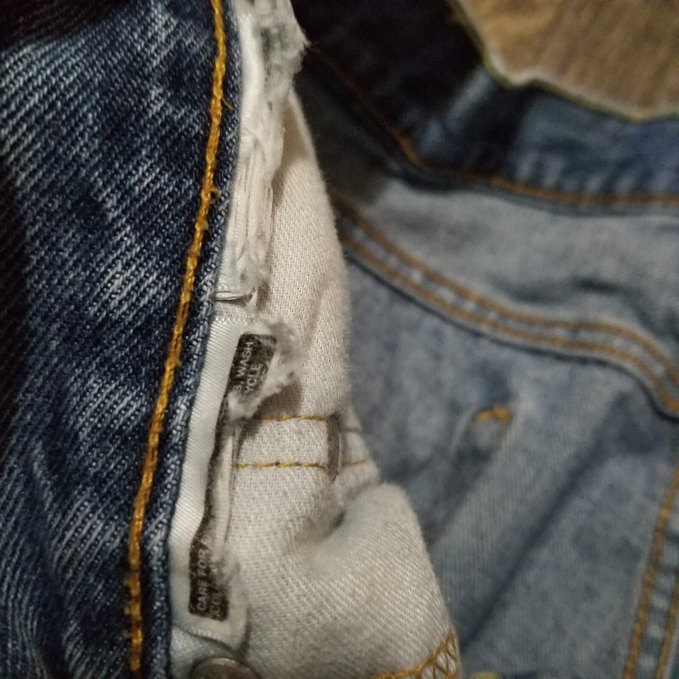 Levis Denim Jeans 505 Men's Size 36x32 Blue Discolored Faded Pocket | eBay