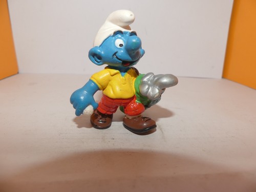 PEYO FIGURINE SCHLEICH SCHTROUMPF JAUNE ET ROUGE JOUEUR DE GOLF 1998 ...