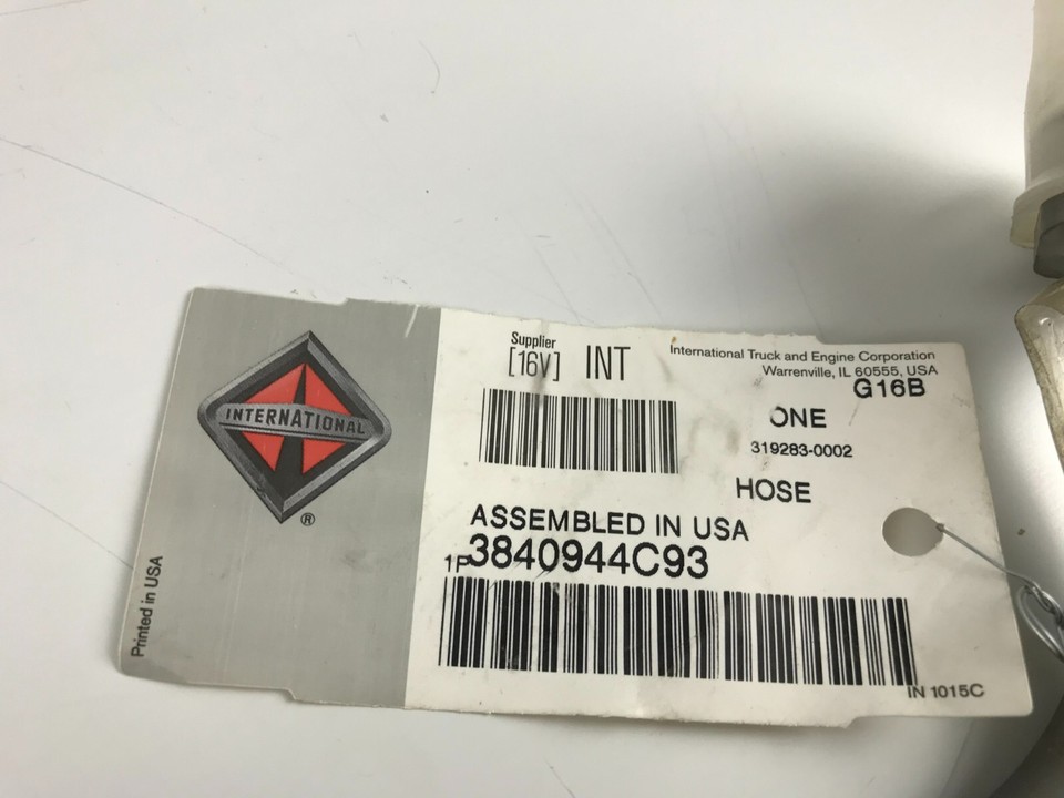 GENUINE OEM INTERNATIONAL 3840944C93 HOSE A/C Air Conditioning FAST ...