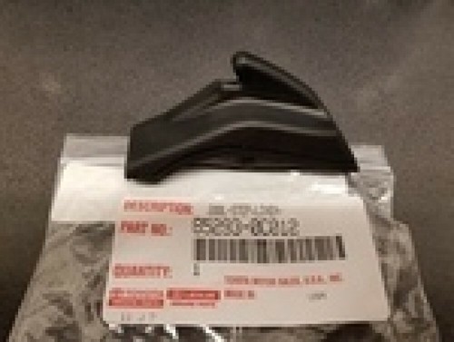 Toyota Genuine OEM Stopper, rear wiper SEQUOIA UCK6#,UPK6# 2007/11 ...