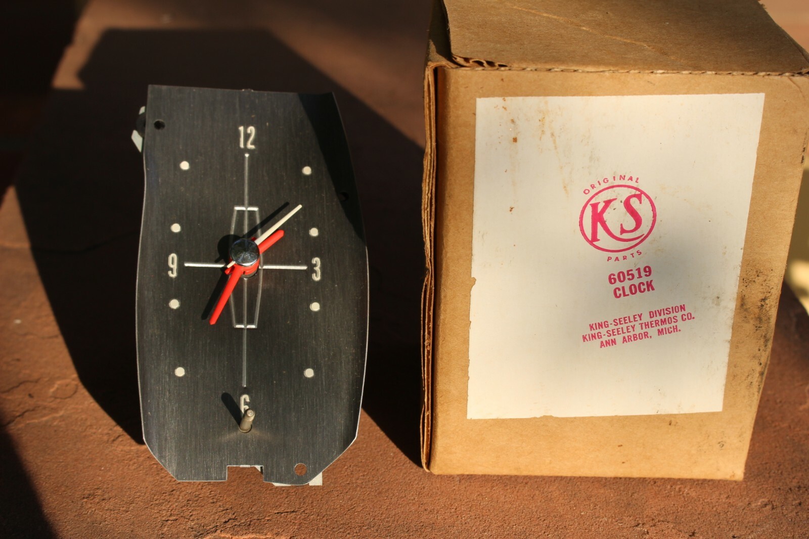 1961 1962 1963 Lincoln Clock Mechanism NOS MOTOCHRON King Seeley NEEDS ...