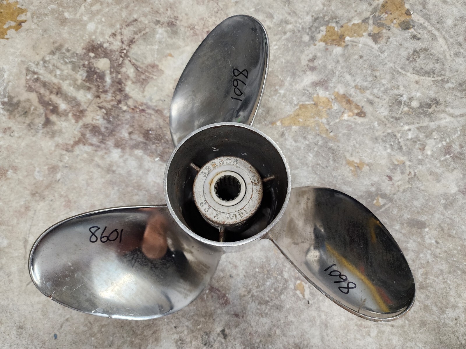 COUNTER 14 1/2" X 22P OMC EVINRUDE JOHNSON RAKER SS PROPELLER, 398503 ...