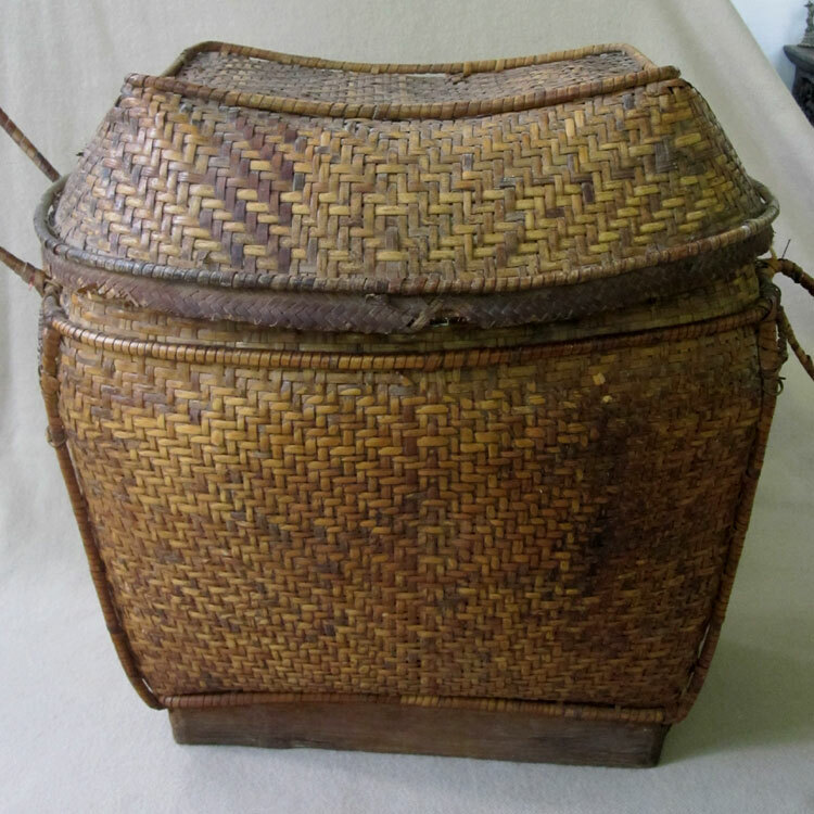 ANTIQUE SHI LAHU HILLTRIBE CLOTHING BASKET BOUGHT CHIANG MAI 1990 ...
