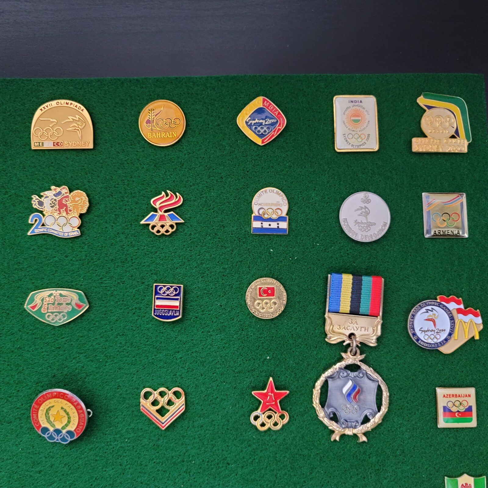 RARE SET OF 57 PINS BADGES 2000 SYDNEY Olympics NOC Delegations Olympic ...