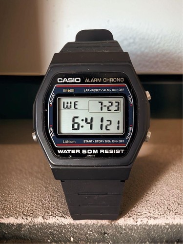 Casio W26 Vintage 1983 Digital Watch Restored Classic Retro Japan Model ...