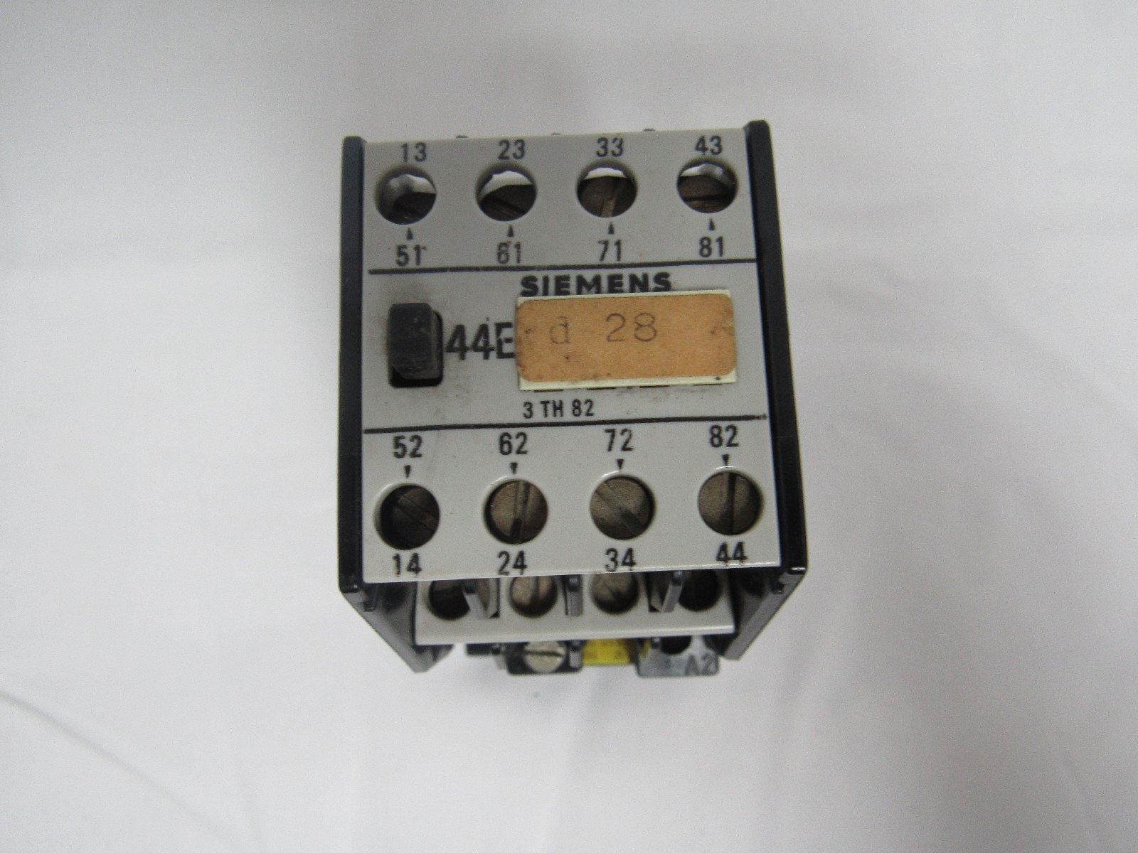 SIEMENS 3TH82 44-0A CONTROL RELAY | eBay