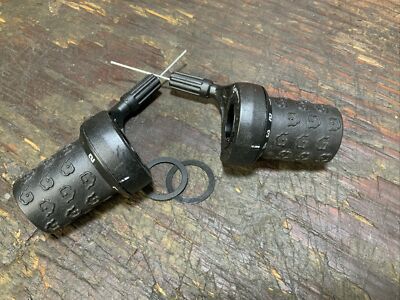 Shifters - Twist Grip Shifters - Nelo's Cycles