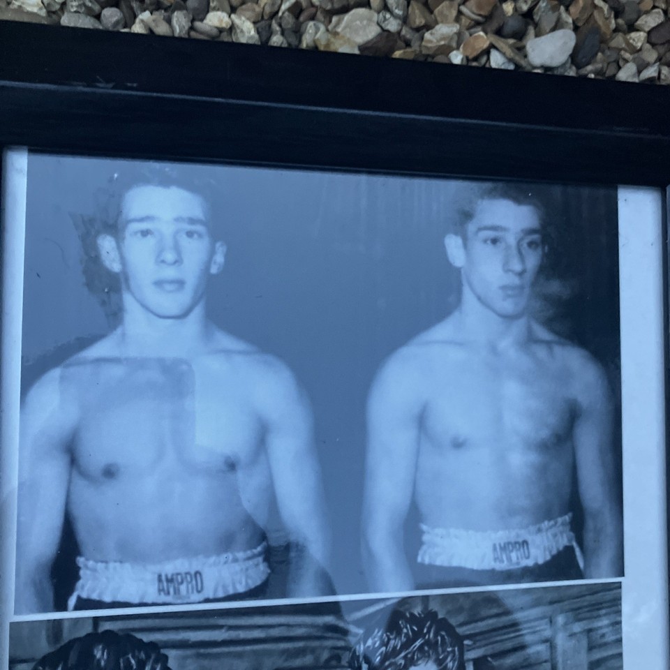 the krays framed picture 12 “ x 10 1/2” framed reg kray kray twins ...
