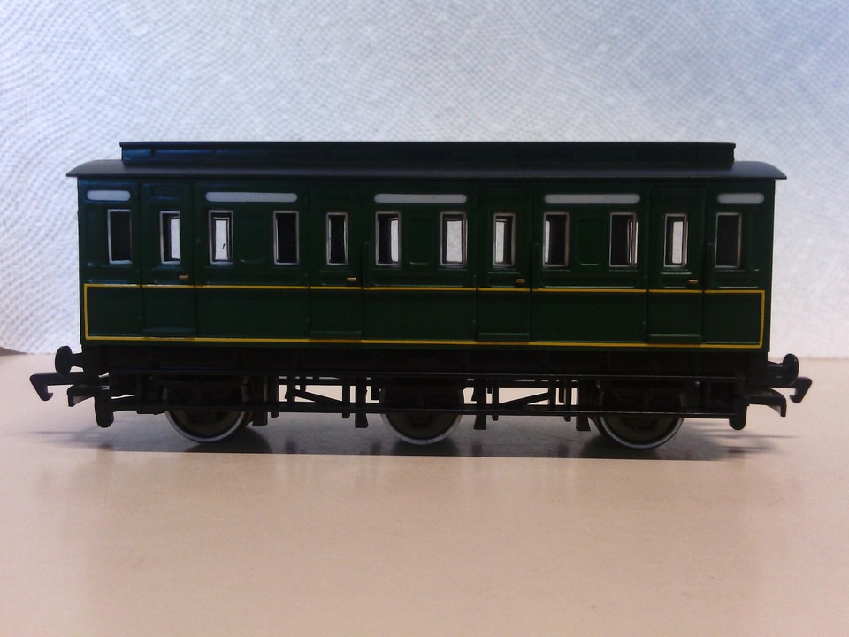 Bachmann Trains Thomas and Friends Emily's Coach 76042 HO/OO Original ...