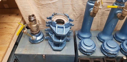 Gas Wask Bagging off set, night caps,bases, Double chain assembly £4950 ...