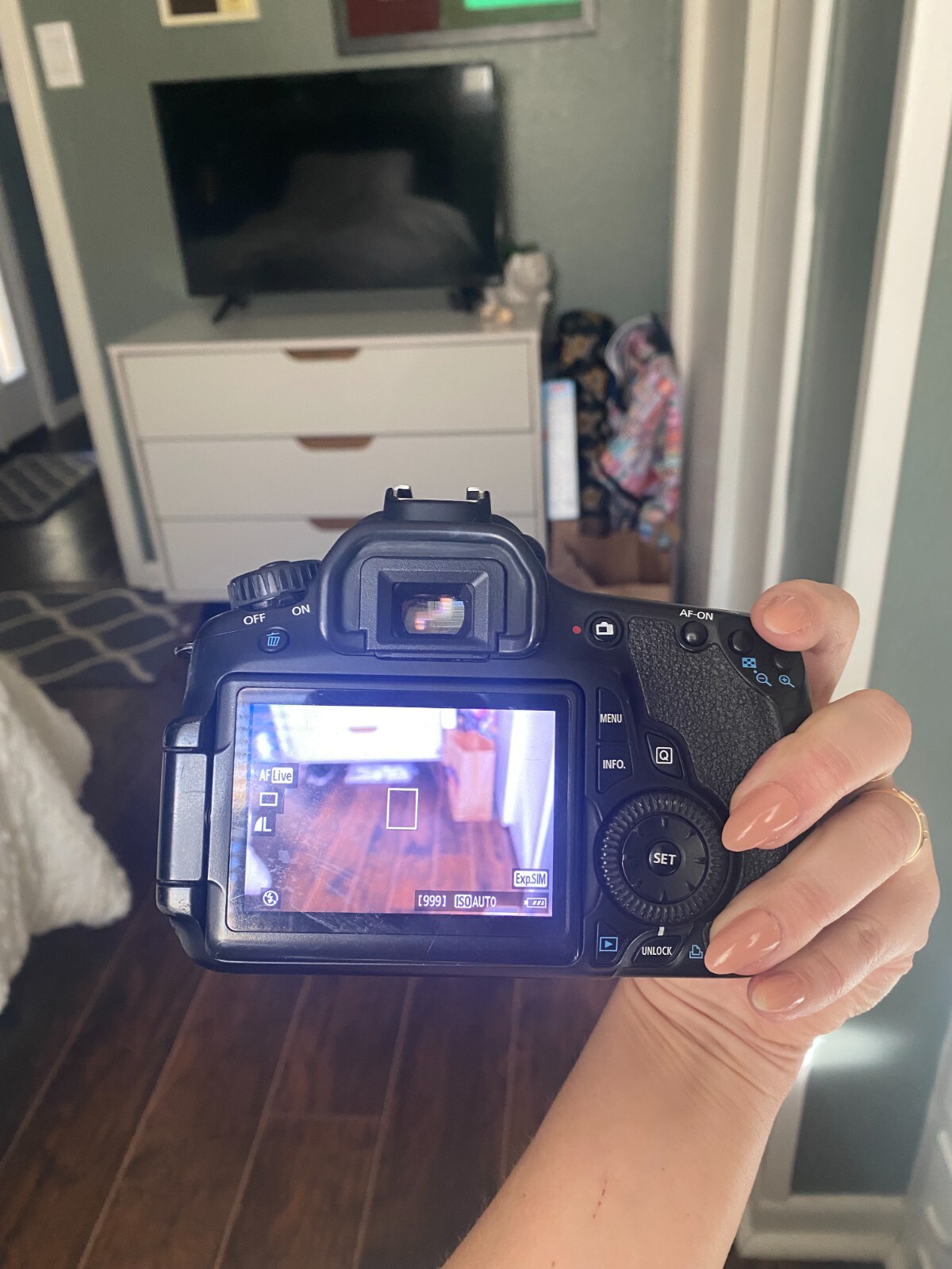 Canon 60D EOS DSLR Camera 18-55mm Lens | eBay