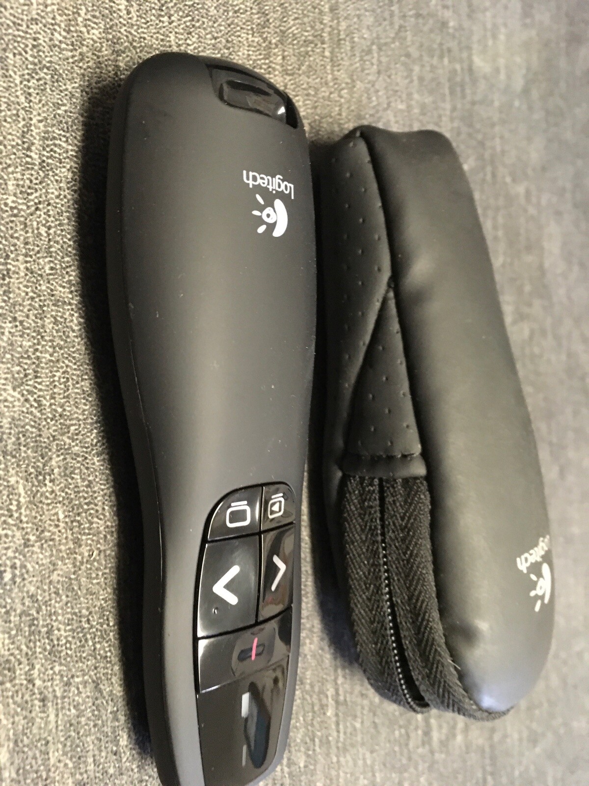 Logitech 60825-1 Laser Pointer with Case Great Condition USB Included ...
