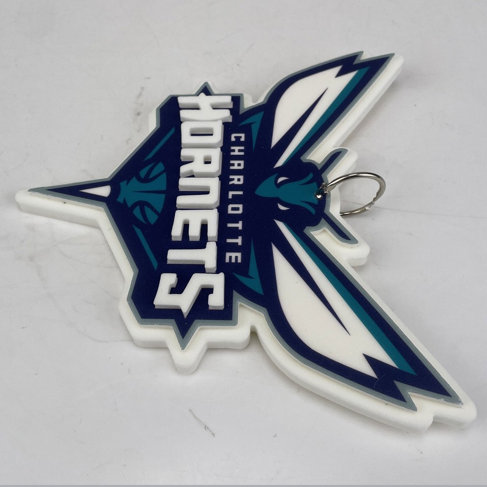 New NBA CHARLOTTE HORNETS Gameday BIG Fan Chain GREEN Fanchain | eBay