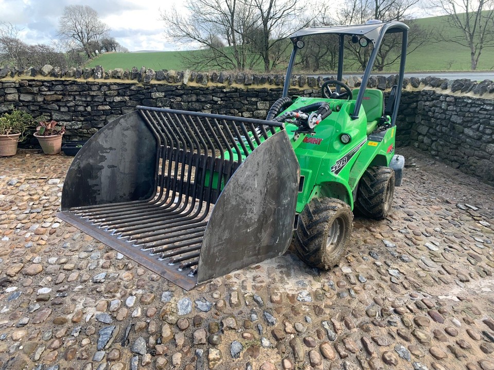 Avant loader Log Riddle Bucket 1.3m wide multi one-forestry skidsteer £ ...