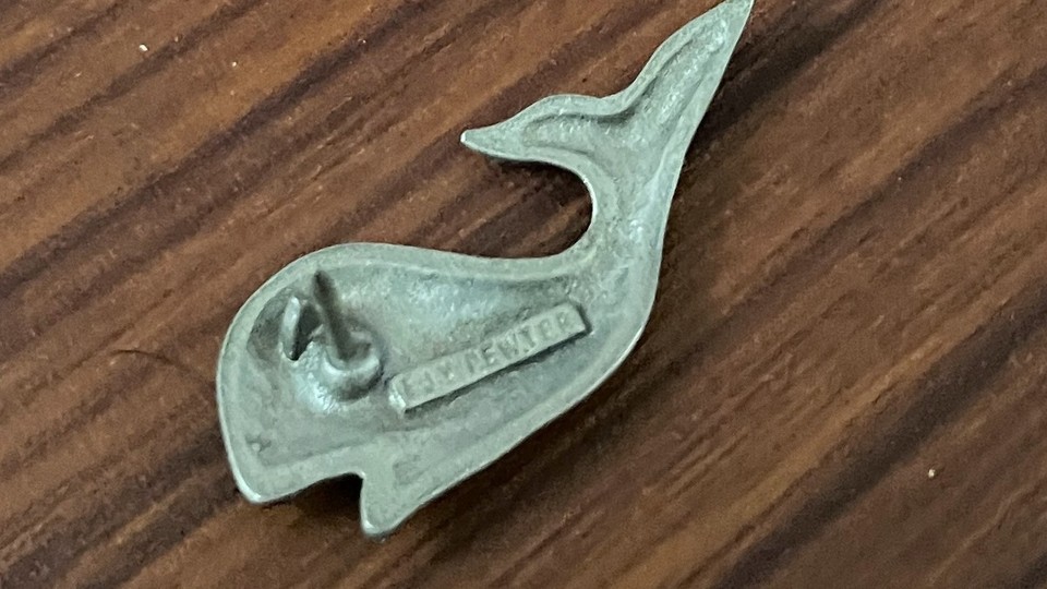 Whale Pin Collectible Souvenir Lapel Vintage FJY Pewter Silver Tone ...