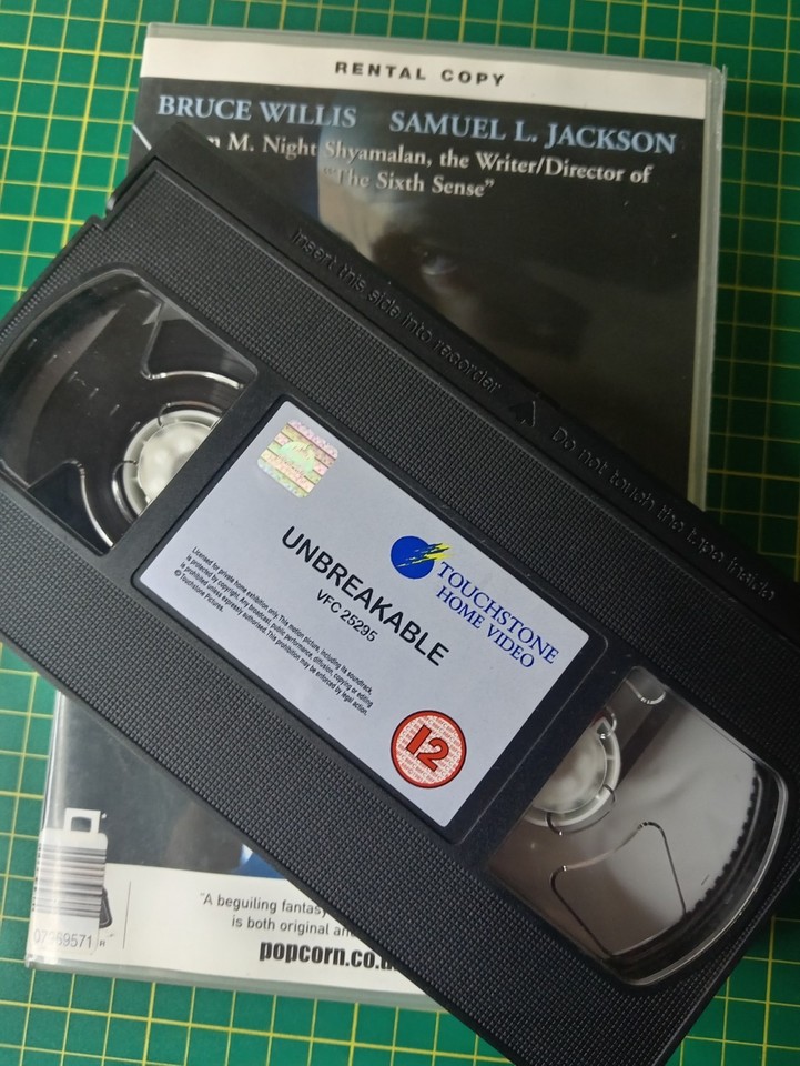 Unbreakable Vhs Video Tape Big Box Ex Rental Bruce Willis Samuel L ...