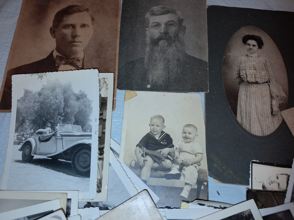 Lot 100 Random Vintage Black & White Cabinet Photos & Snapshots 1900's ...
