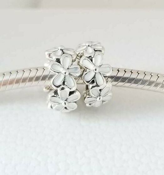 2 Authentic Pandora Silver Darling Daisies White Spacers 791495EN12 ...