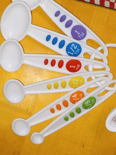 Cupcake Kit For Kids Curious Chef Kids Cupcake Decorating Kit 16-Piece ...