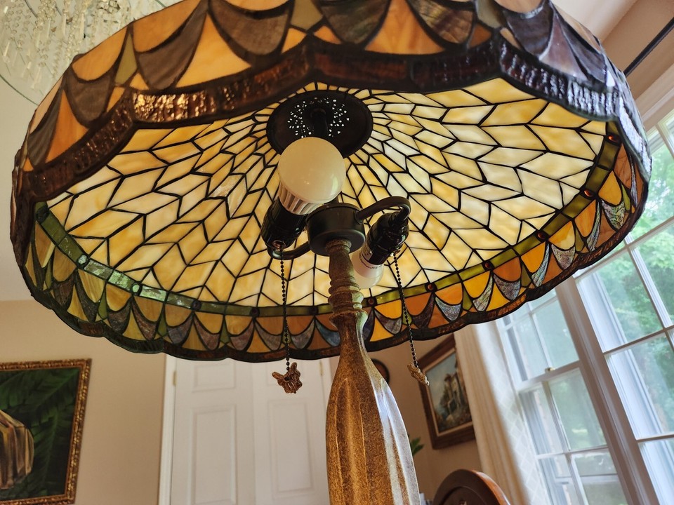 2 Colour Creations Timeless Serenity Tiffany Table Lamps by Tania ...