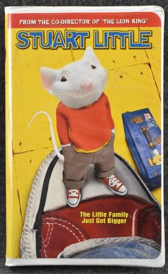 Stuart Little (VHS, Clamshell Case, Hugh Laurie Michael J. Fox Steve ...