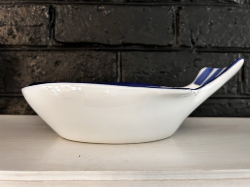 A PAIR OF DANSK INTERNATIONAL CERAMIC FISH CHOWDER BOWLS BLUE/WHITE | eBay