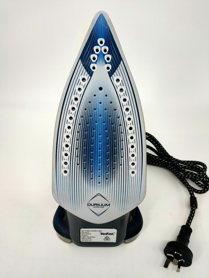 Tefal Ultraglide Plus Airglide Steam Iron FV5844 **LIKE NEW IN BOX ...