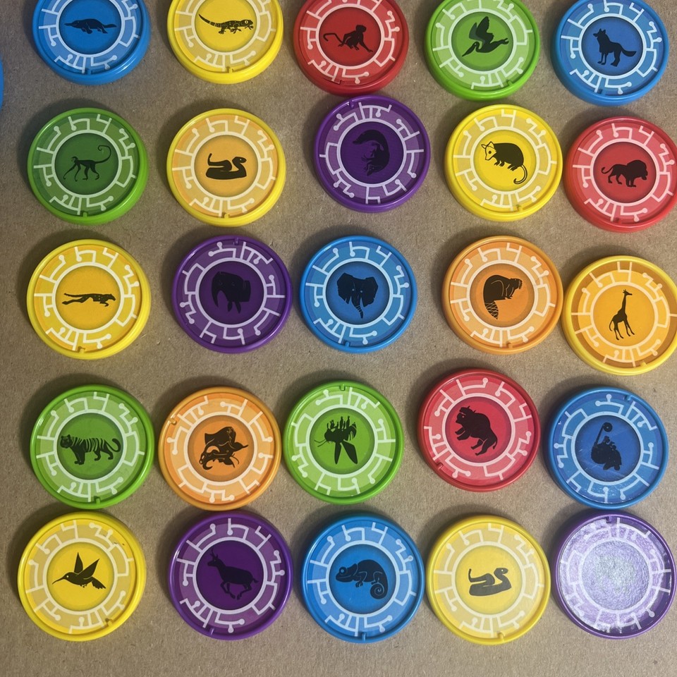 Wild Kratts Martin Blue Creature Disc Holder with 40 Animal Discs PBS ...