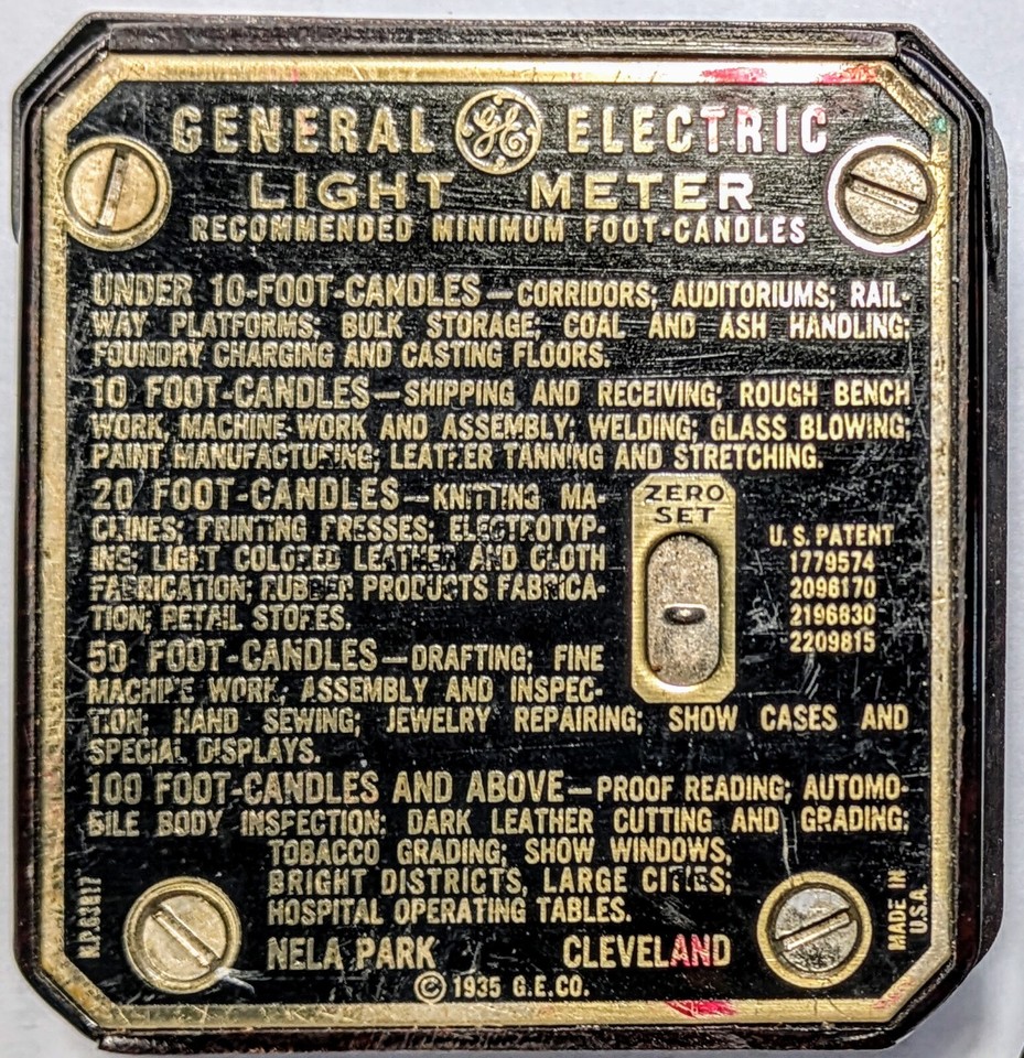 VINTAGE GENERAL ELECTRIC 1935 INDUSTRIAL LIGHT METER MEASURES FOOT ...