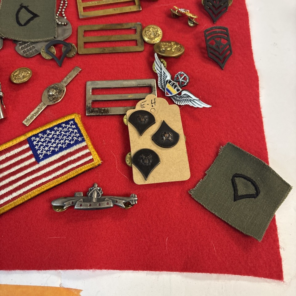 Lot If U.S. Military Patches Pins Buttons And More Great Collection ...
