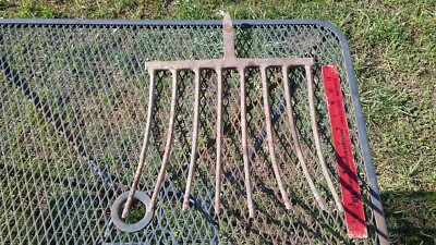 Primitives - Hay Rake