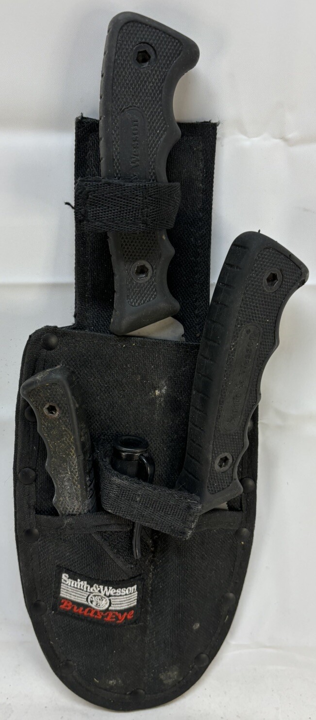 Smith & Wesson Bullseye Hunting Knife Set - Cleaver CK300 Skinner CH200 ...