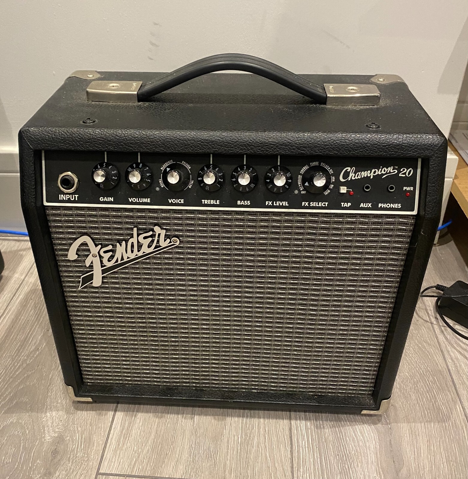 Fender Champion 20 Amplifier for Electric Guitar - Black 885978320479 ...