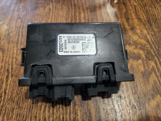 Chassis Control Module 84233603 Fits 2018 GMC Terrain OEM for sale ...