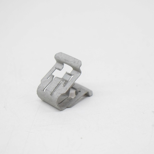 OEM Mercedes-Benz C W205 Right A-pillar Top Retaining Clip A0049913570 ...