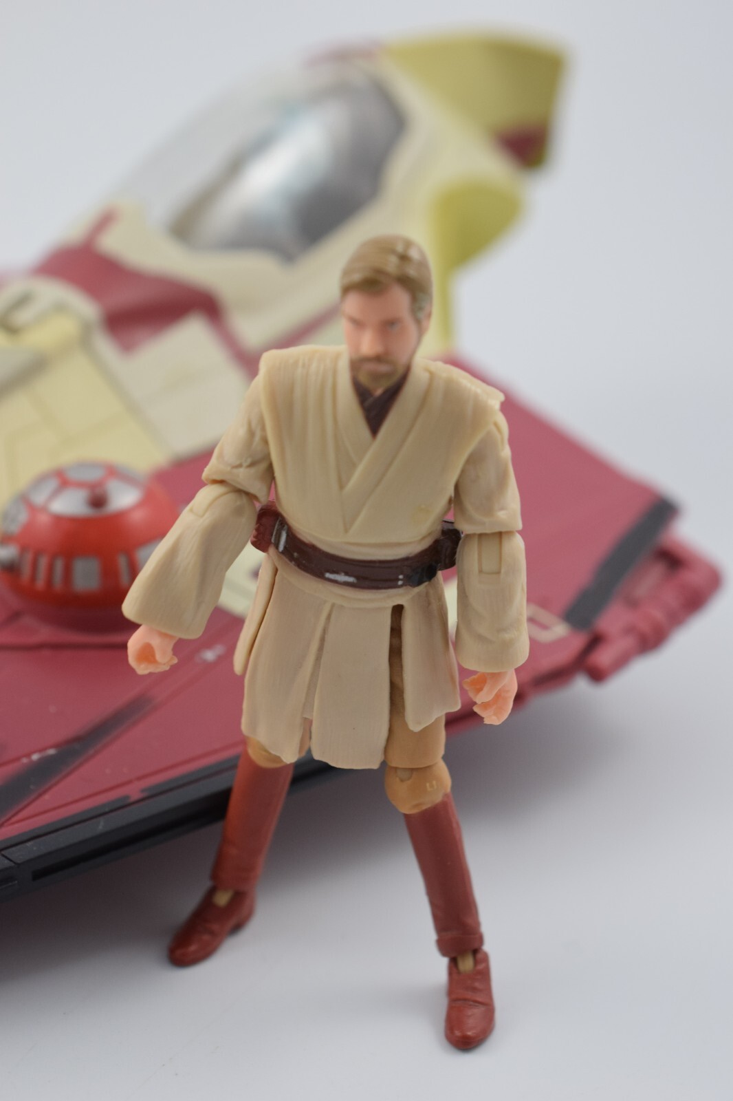 Star Wars Obi Wan Kenobi Jedi Star Fighter with Obi Wan Kenobi Action ...