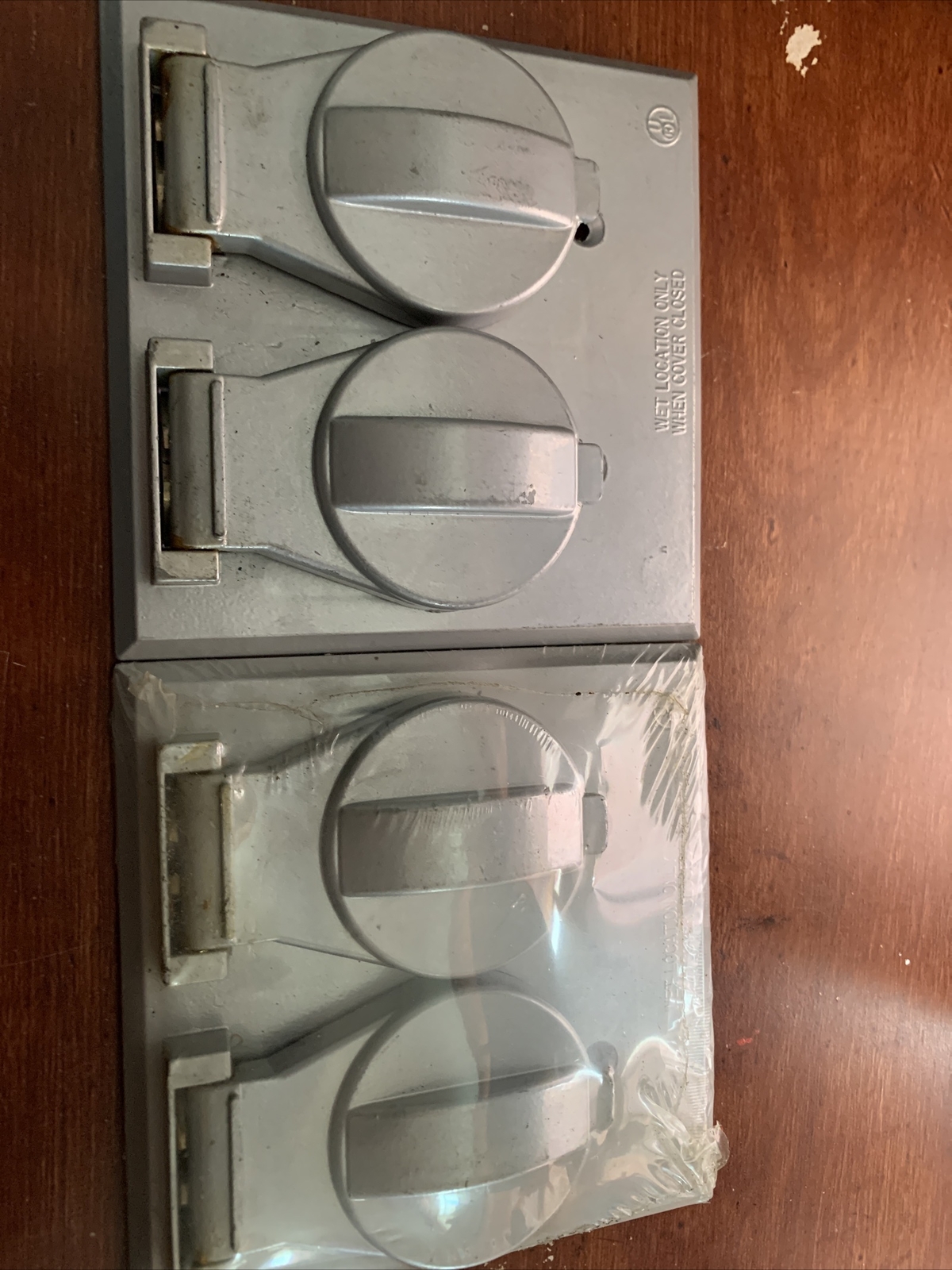 SingleReceptacle &/or SingleSwitch Weatherproof 2 Gang Bell Box Cover ...