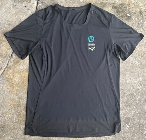 Lululemon License to Train Short Sleeve Shirt Designed In Vancouver ...