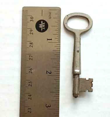 Vintage Yale & Towne Mfg. Co. Solid Steel Skeleton Key | eBay