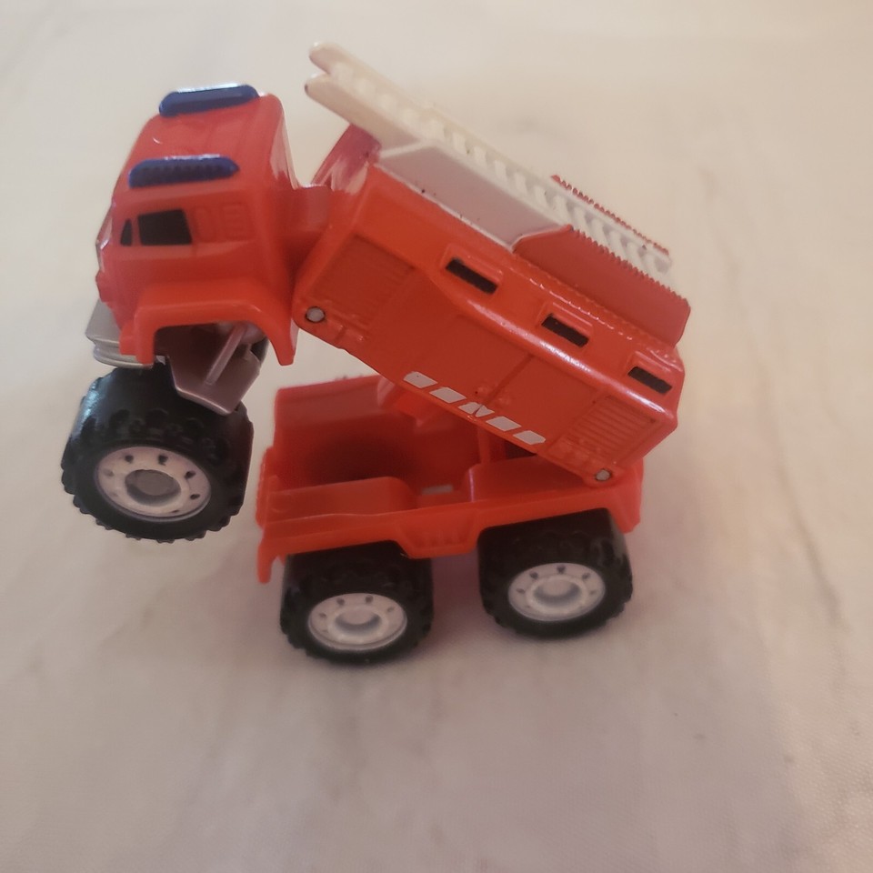 Matchbox Mattel 2010 Big Rig Buddies "Lanky" the Orange Crane Truck ...