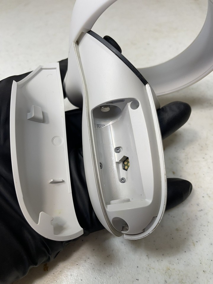 🔥OEM Oculus Meta Quest 2 LEFT Hand Replacement Controller WHITE NEW ...