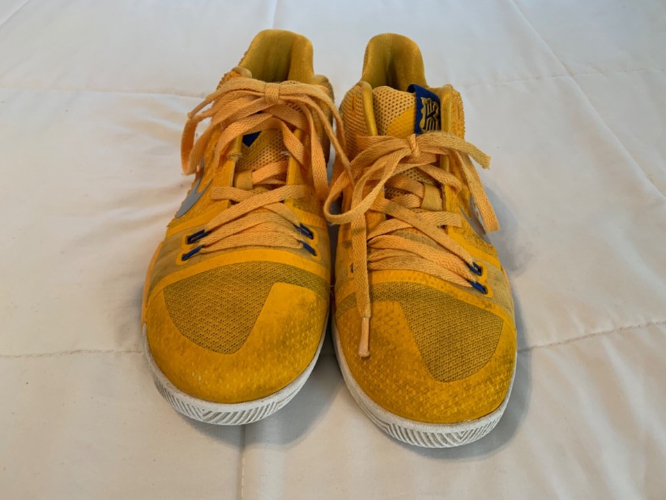 Nike Kyrie 3 Mac and Cheese Basketball Shoes Size 7 Y Youth 859466-791 ...