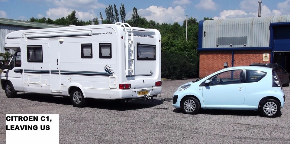A Frame for towing LIGHTWEIGHT, motorhome towing, braked legal, fitted ...
